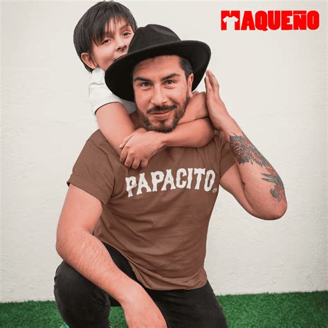 Camiseta Papacito MaqueÑo Ecuador