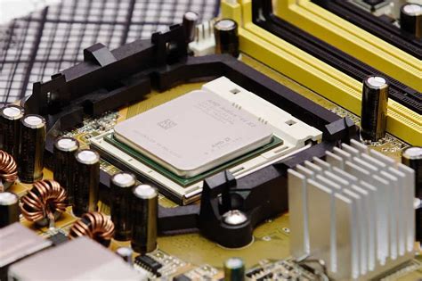 Quelles sont les différences entre les processeurs 32 bits et 64 bits
