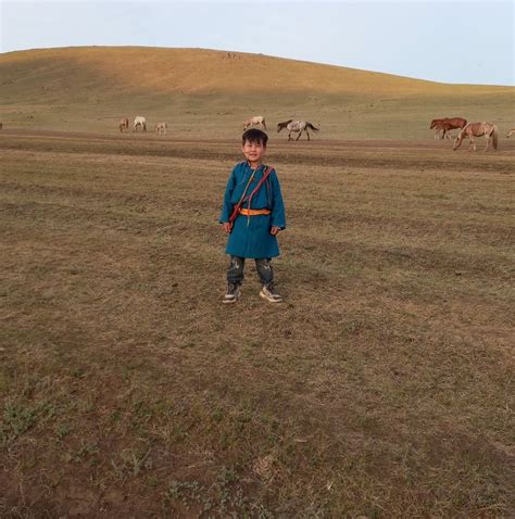 Одонтой ээжийн өдрийн тэмдэглэл Заримдаа би маш их ядардаг 🥺🥺🥺 Бүгд ээжээ ээжээ гээд