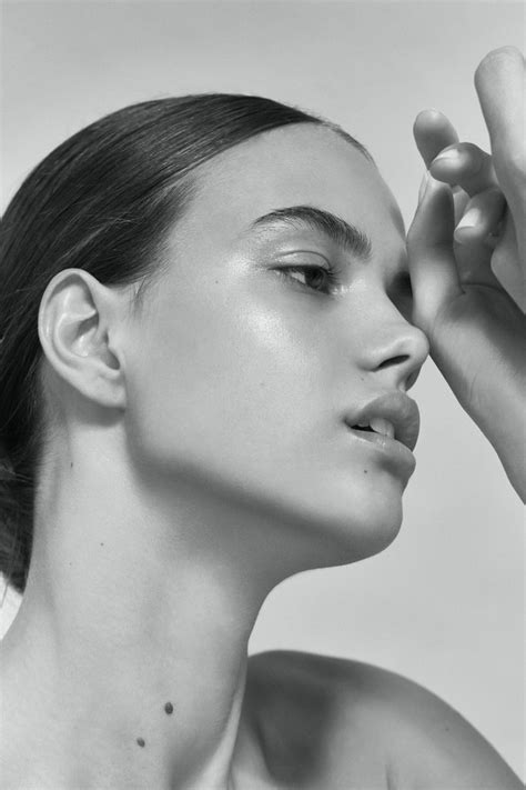 Limelight By Robert Clyde Grima Desnudo Magazine Italia