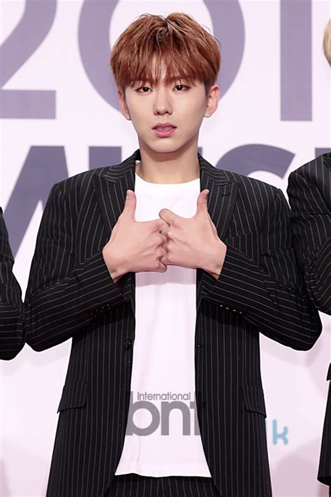 [bnt포토] 몬스타 엑스 기현 섹시한 눈빛 Bnt뉴스