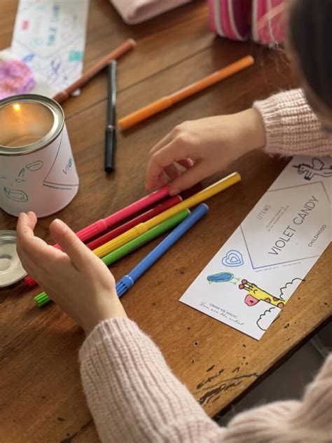 Violet Candy I T E M S