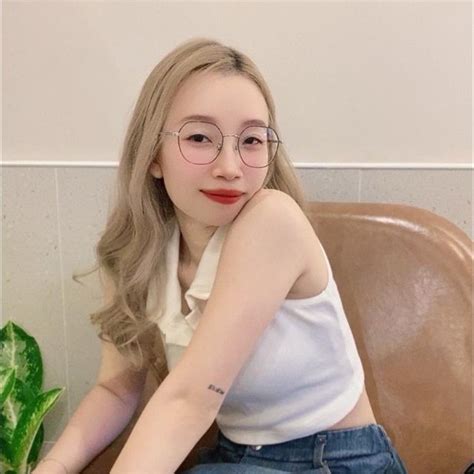 Quỳnh Anh quanhhh nee Threads Say more