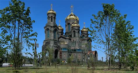 Создать мем главный храм вооруженных сил россии главный храм