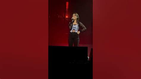 권진아 흘러가자 230729 권진아 팬 콘서트 ‘love Me 여러분 흘러갔으면 좋겠어요 너무 애쓰지 말고🥹🫶 Youtube