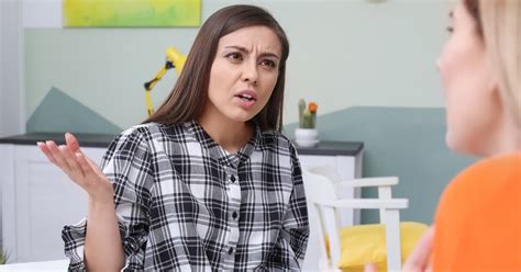 10 Unmistakable Signs Youve Been A Bad Friend Even If You Dont Think So