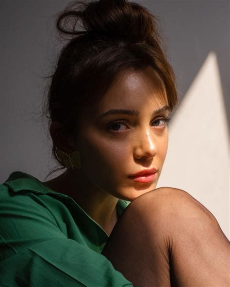 Bülent Şakrakın Kendisinden 22 Yaş Küçük Sevgilisi Burcu Kirman Kimdir Kaç Yaşında Nereli