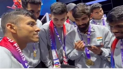 Prime Minister Narendra Modi Is Spoke To The Badminton Team That Won