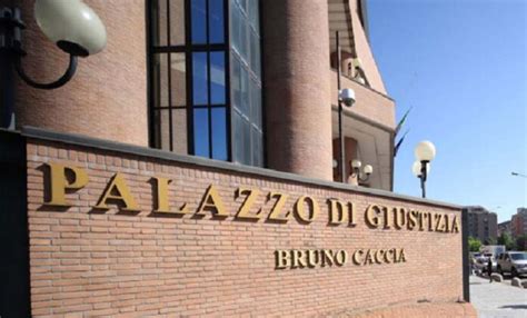 TORINO Detenuto Evade Dal Tribunale La Dura Protesta Del Sindacato Sappe