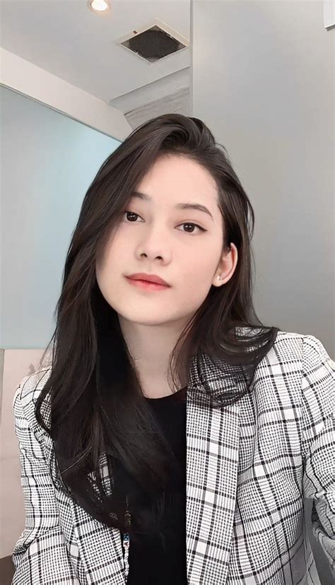 Chika Jkt48 Wanita Cantik Wajah Gadis Wanita