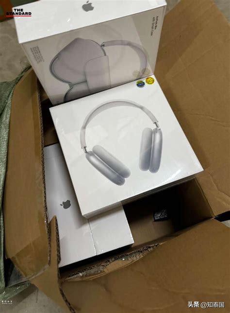 泰警方突袭搜查曼谷仓库 查缴价值2000万假品牌产品