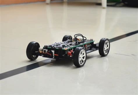 紅外線循線車 以傑森創工智慧車套件為例