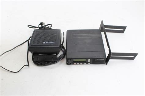 Motorola Mcs2000 Scanner Radio Radio Speaker 2 Items Property Room