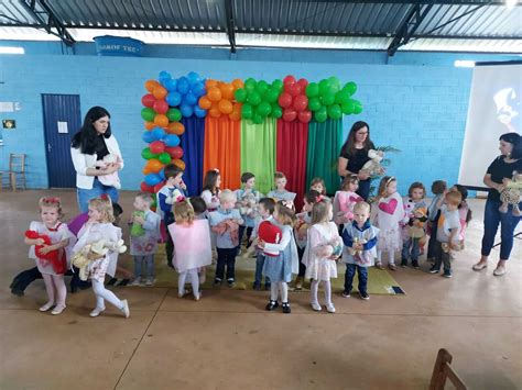 Festa Da Família Na Escola