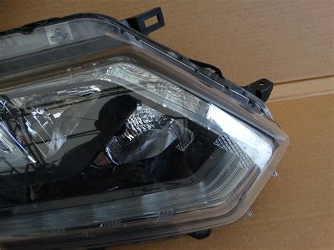 LAMPA PRAWA PRZÓD NISSAN X TRAIL T32 PO 2014 7514674356 oficjalne
