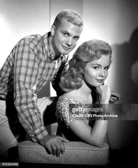 Tuesday Weld 1959 Photos And Premium High Res Pictures Getty Images