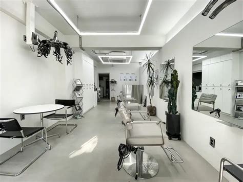 깔끔하고 심플한 10평 작은 미용실 인테리어 광진구 자양동 깔끔하고 심플한 10평 작은 미용실 인테리어 광진구 자양동