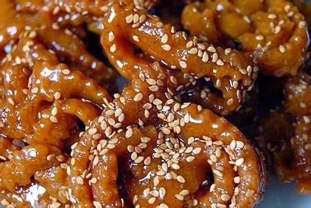 Chabakia Moroccan Sweet MOROCCAN FOOD