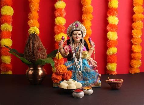 14 Lakshmi Pooja Celebration And Decoration Ideas Diwali Laxmi Puja