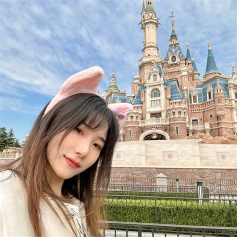 Liao Liao Liao 0 • Threads Say More