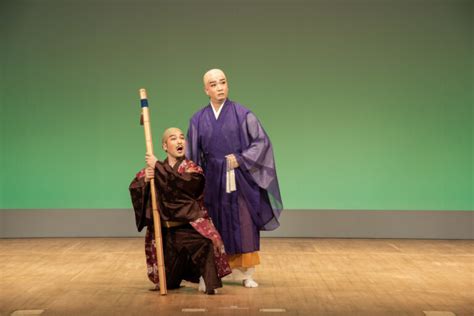 満席賀数仁然がご案内首里城ガイドツアー組踊版シンデレラ組踊執心鐘入鑑賞の旅 近畿日本ツーリスト沖縄