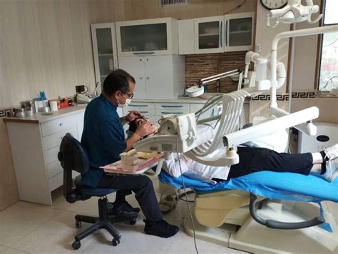 تخفیف ویژه کلینیک دندانپزشکی دکتر لطیف زرگوشی و ژیلا نریمانی