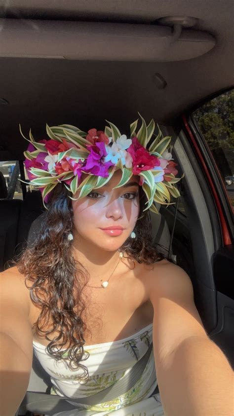 Pin By Seanalei On Seanalei Adventures Tahitian Costumes Hawaiian