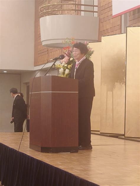 12 2 土 午前11時からは山形市山形グランドホテル で、 山形県芸術文化協会主催の齋藤茂吉文化賞・教育功労者表彰を讃える会に出席