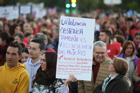 La Manifestaci N Del N Contra La Violencia Hacia La Mujer En C Rdoba En Im Genes