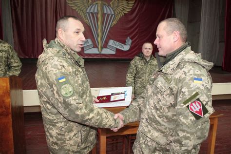 У 80-ій ОДШБр нагородили резервістів першої черги (ФОТО)
