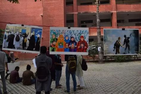 Jamia Millia Students Protest Against Mehbooba Muftis Visit