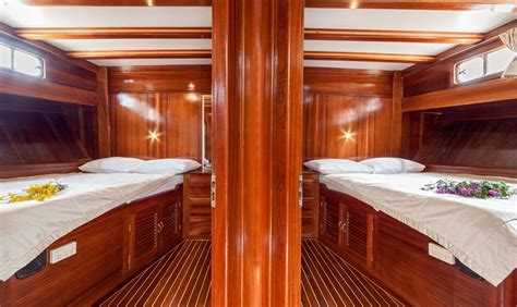 Goleta Anna Marija Aproache