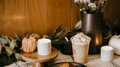 Every Item On The Dunkin Fall 2022 Menu Ranked
