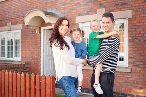 Mosaic Segmentation Groups Target Smarter With Experian