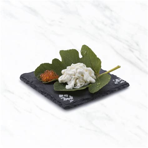 Burrata And Products With Cream Deliziosa Un Sapore Che Ti Puglia