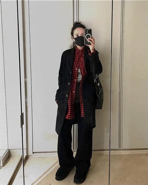 교수님이 왜이래너무 예뻐 학생 가르친다곤 상상도 못했다 미모의 40대 여배우 원피스룩 뷰티는 내운명