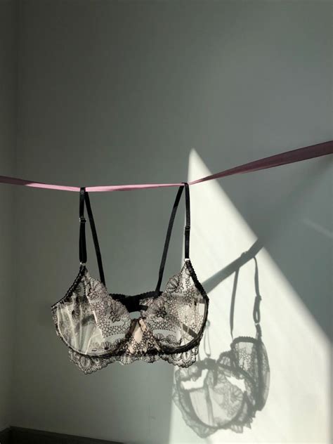 Selflove Highlights | Fashion, Bra, Minimalist