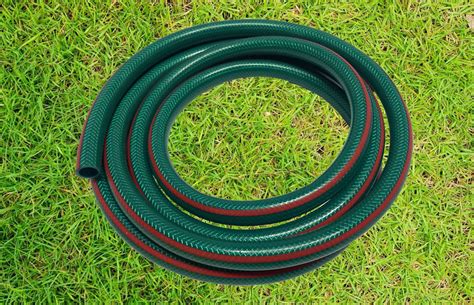 7 Common Garden Hose Problems And Fixes Including Kinks Blockages And