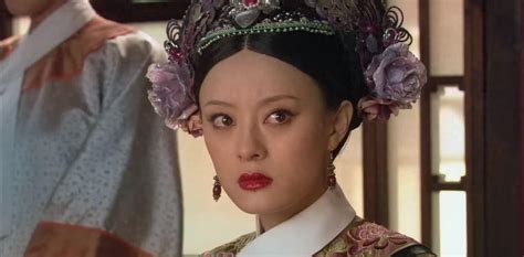 《甄嬛传》滴血验亲中，明明她是中立的，为何最后竟帮了甄嬛？