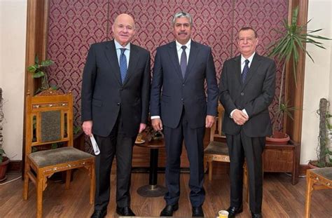 السفير بحاح يبحث مع مساعد وزير الخارجية المصري اوضاع الجالية اليمنية في
