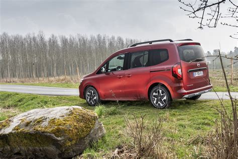 Essai Nissan Townstar Combi Le Kangoo Japonais Photo 24 Largus