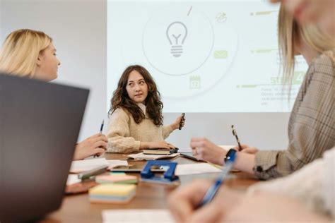 Efficient Automated Project Reporting Dashboards