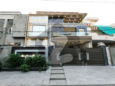 12 Marla House Available In Johar Town Phase 2 Block H3 For Sale