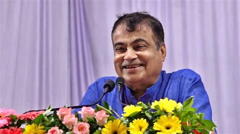 Videoआमच्या दुकानात गिऱ्हाईकांची कमतरता नाही पण खरे जुने नितीन