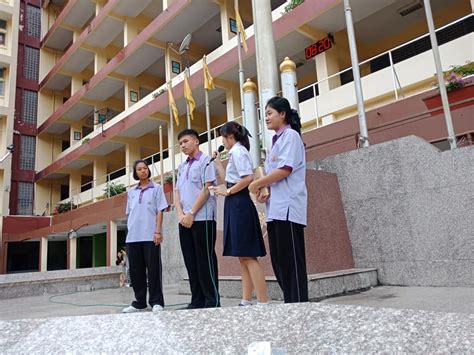 กิจกรรมตอบคำถามผู้ลงสมัคร สภานักเรียน โรงเรียนวัดนวลนรดิศ