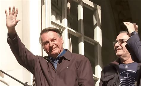Bolsonaro Chega A Londres Para Despedida Da Rainha Elizabeth Ii Cnn