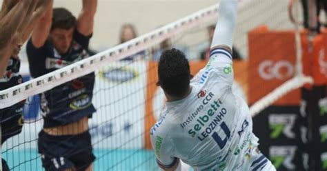 Superliga A Joinville Vôlei Enfrenta Itambé Minas No Centreventos