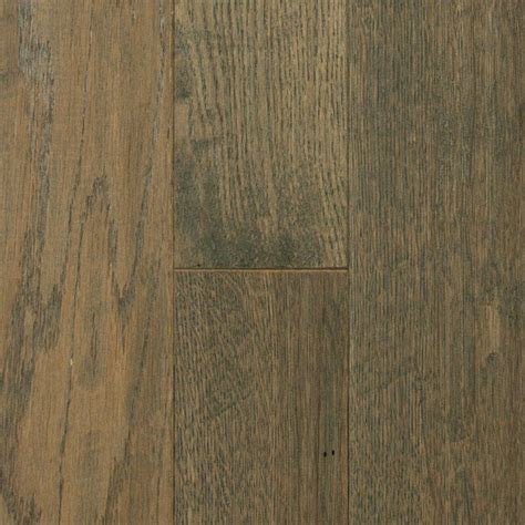 BELLAWOOD Artisan Distressed 3 4 X 5 Greenwich Oak Solid Hardwood