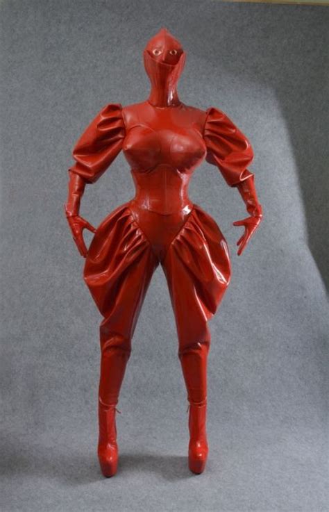 Devote Latexstöckelzofe Und Latexnutte On Tumblr