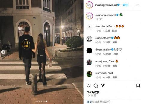 格林伍德晒和女友合影，两人挽手散步国际足球新浪竞技风暴新浪网